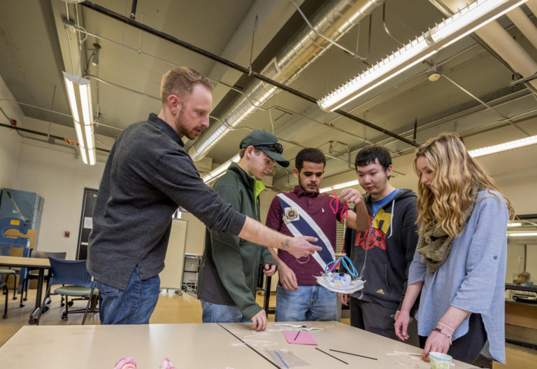 Engineering program earns top 50 spot in ‘U.S. News’ rankings – The NAU ...